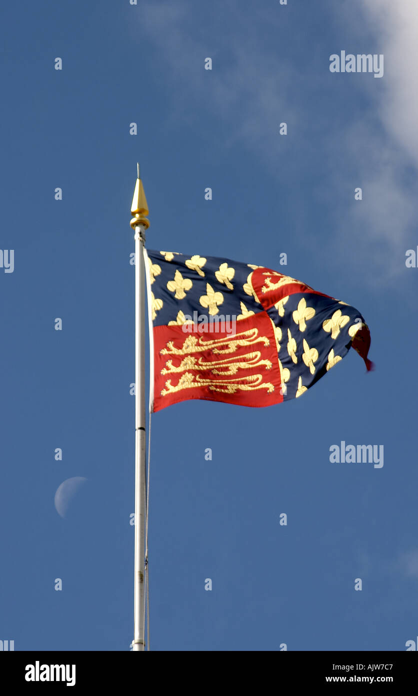 Trinity college logo hi-res stock photography and images - Alamy