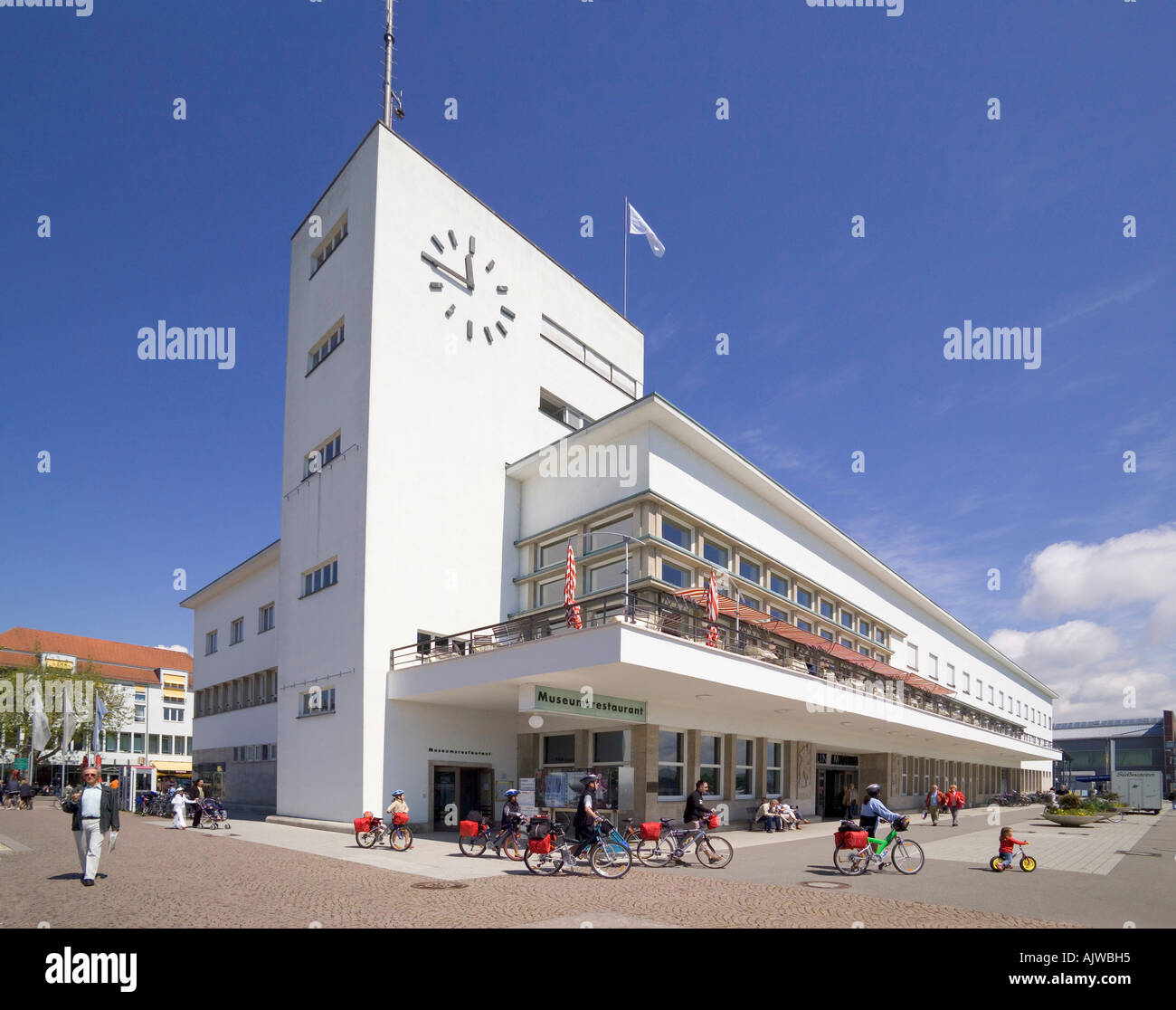 Friedrichshafen zeppelin hi-res stock photography and images - Alamy