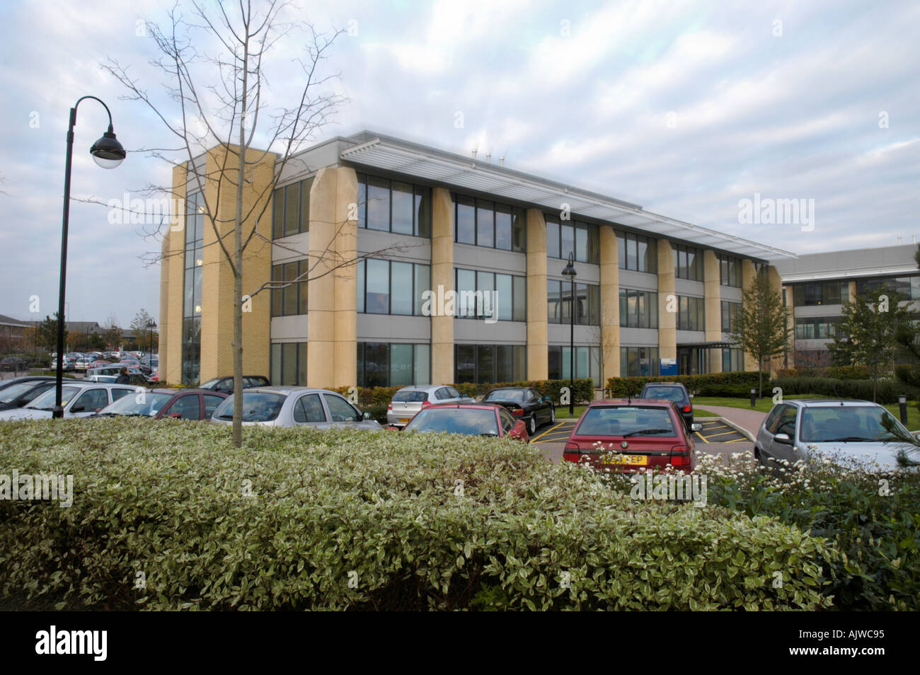 Office block on modern business park Stock Photo - Alamy