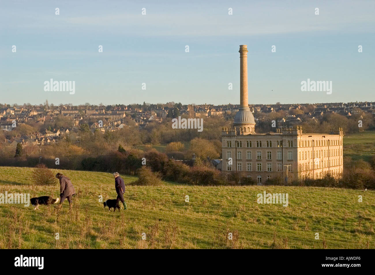 Bliss Tweed Mill Chipping Norton Oxfordshire Stock Photo - Alamy