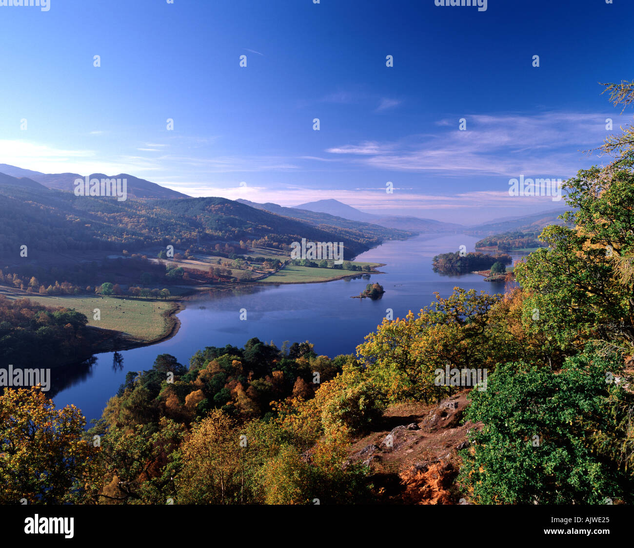 Loch tummel queens view autumn hi-res stock photography and images - Alamy