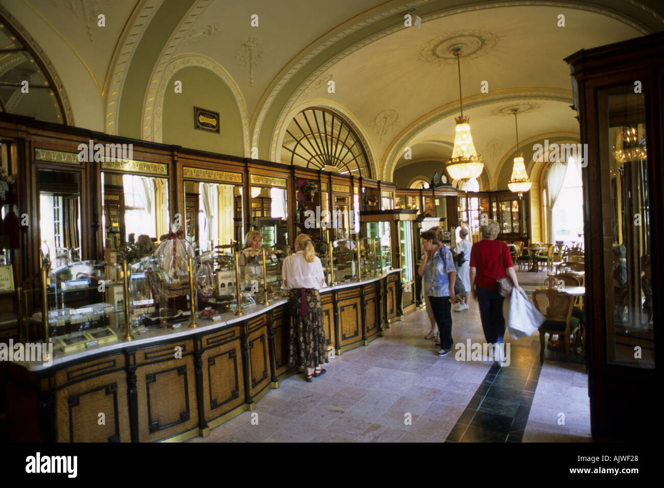 Hungary Budapest Gerbeaud Pastry shop Stock Photo - Alamy