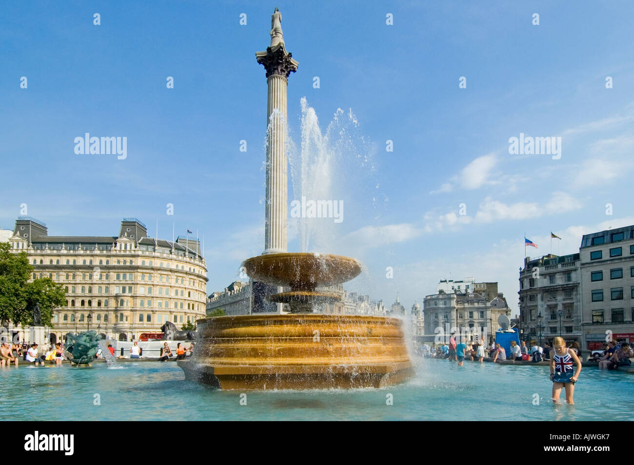 Central Cooling Water Feature High Resolution Stock Photography and ...