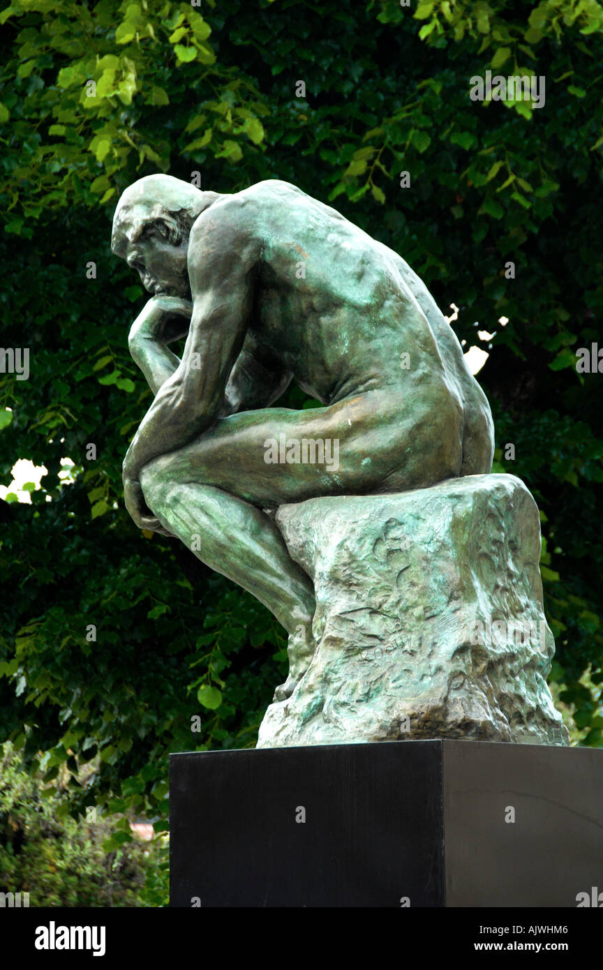 Le penseur de rodin hi-res stock photography and images - Alamy