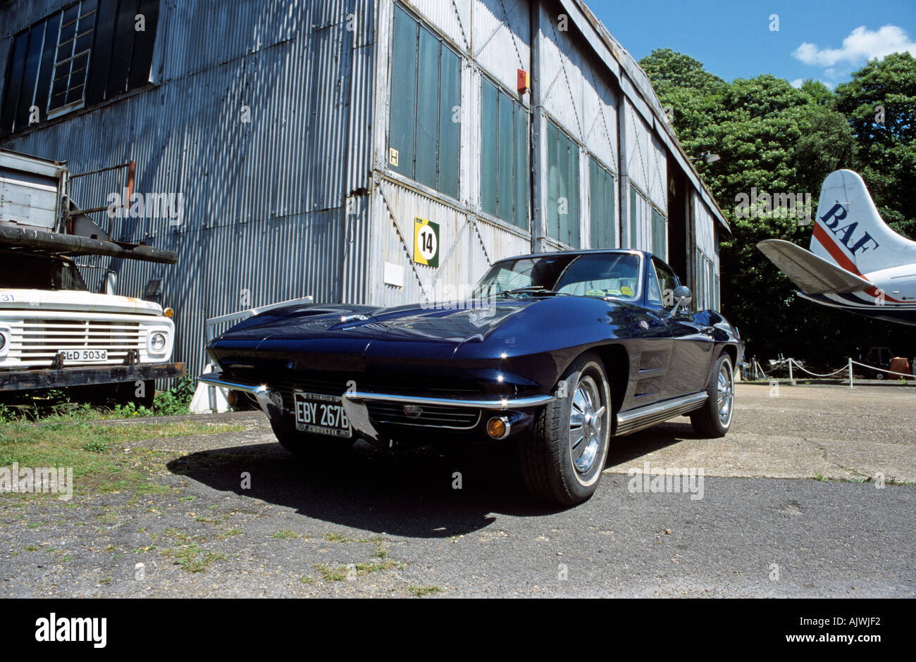Chevrolet Corvette Stingray Coupe of 1964. Keywords 1960s 60s 1960's 60 ...