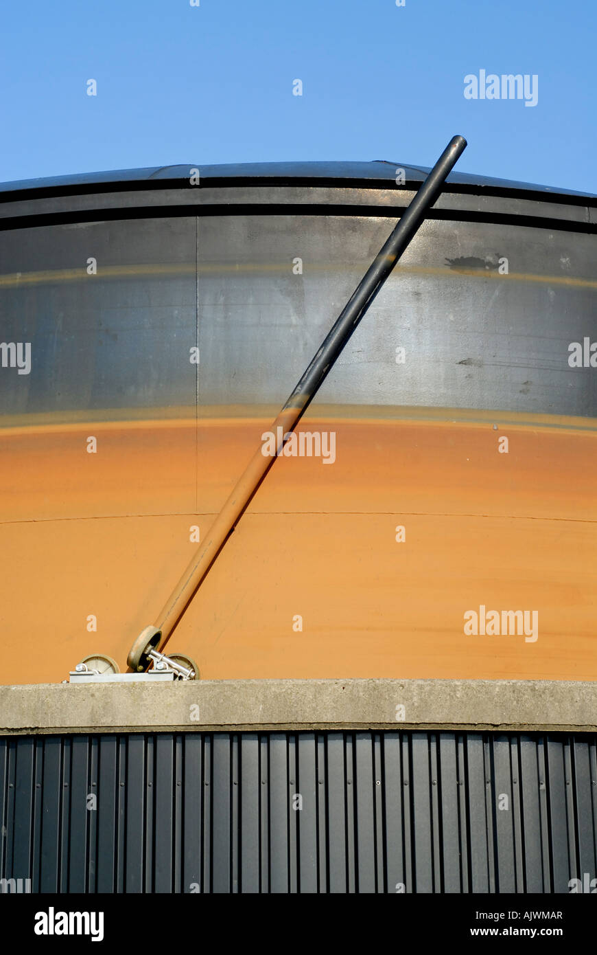 Waste tank discharge hi-res stock photography and images - Alamy