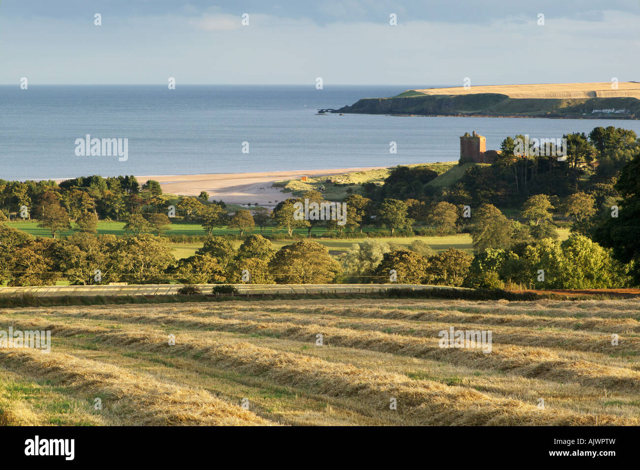 Lunan Bay and Red Castle, Angus, Scotland, UK Stock Photo - Alamy