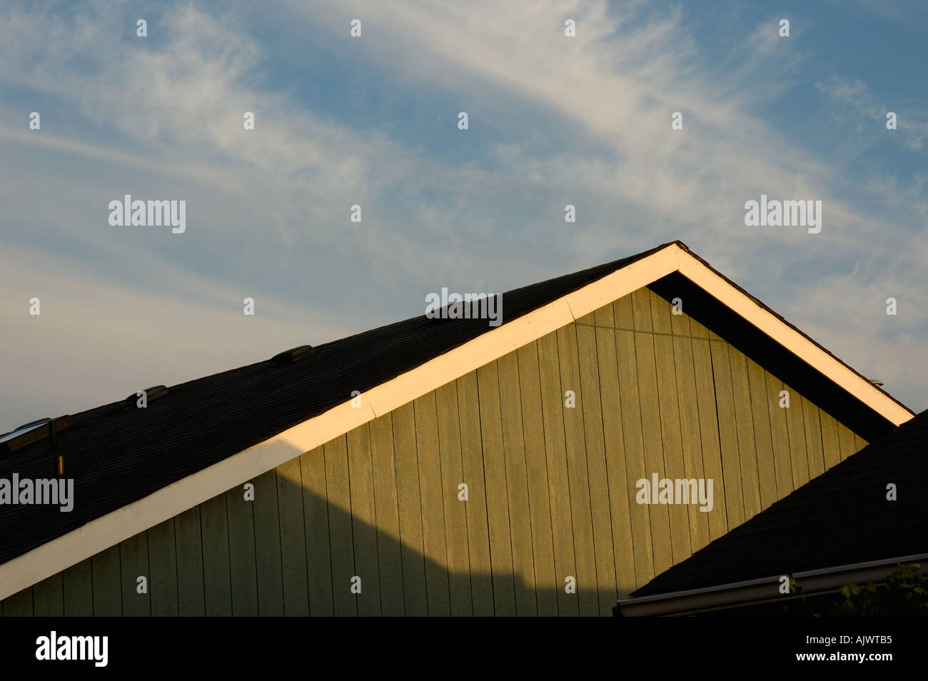 Roof line of a house in a tract development Stock Photo - Alamy