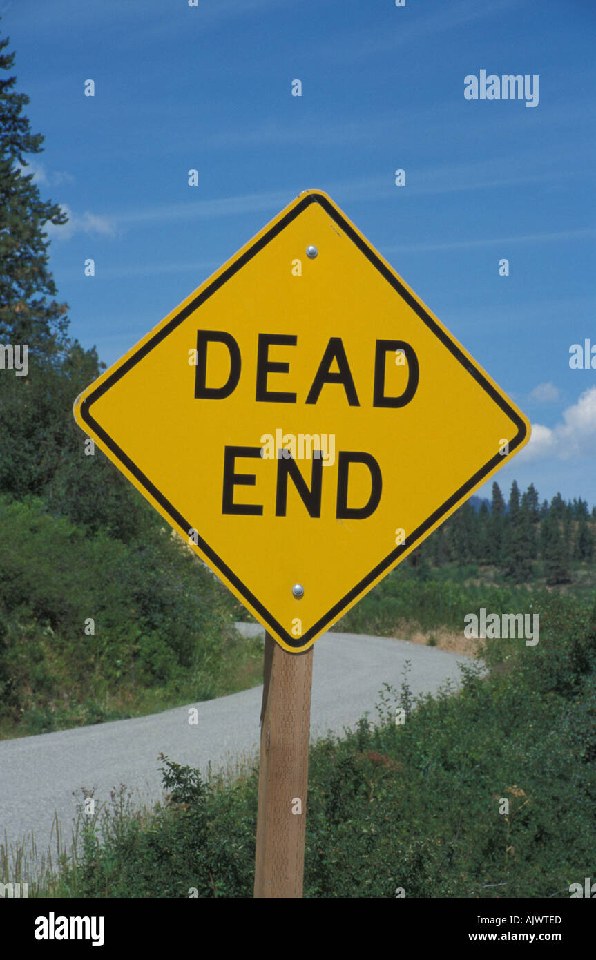 Dead end road sign Stock Photo - Alamy