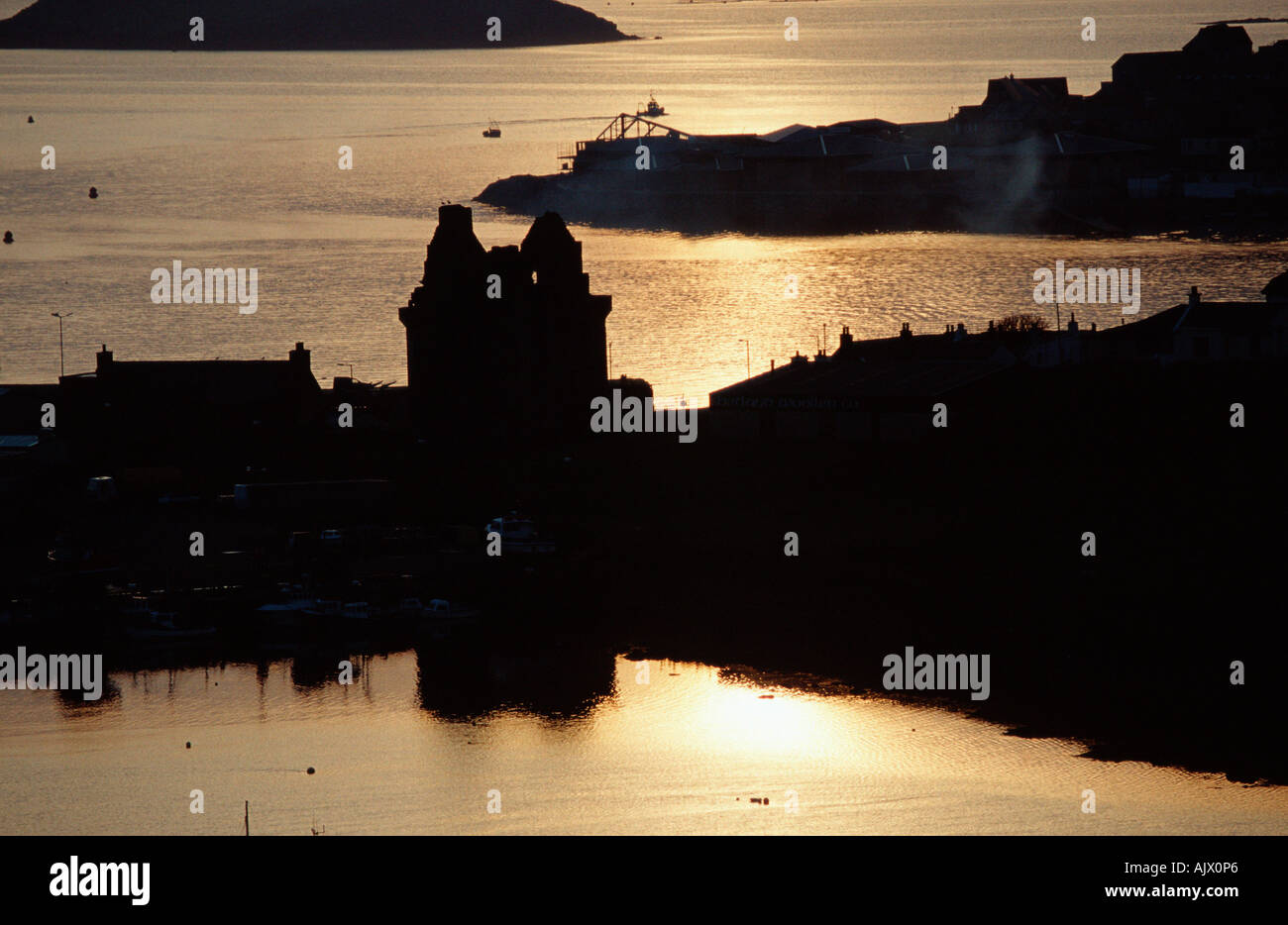 Scalloway castle in shetland islands hi-res stock photography and ...
