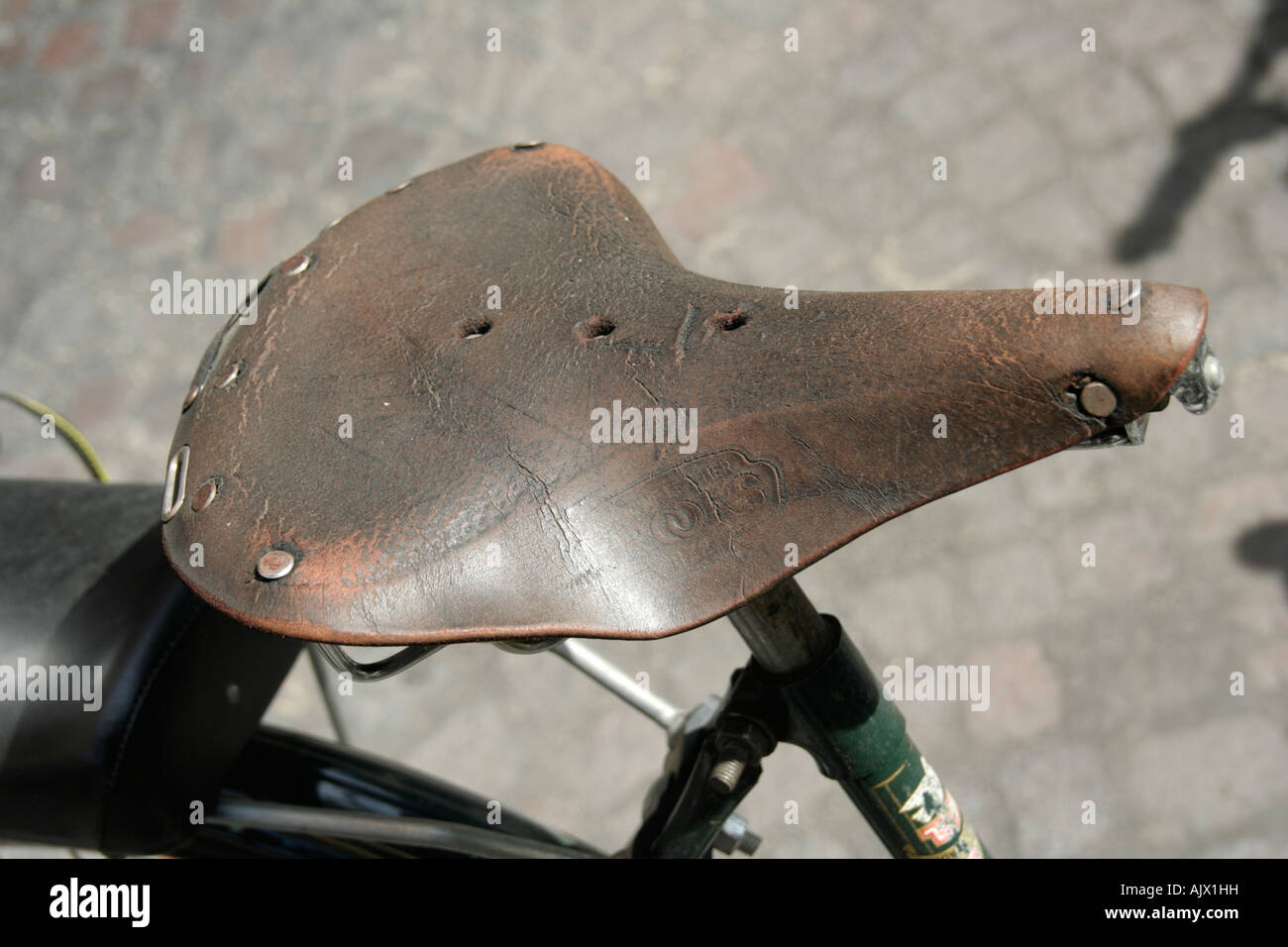 Old Italian Bicycle Seat Stock Photo - Alamy