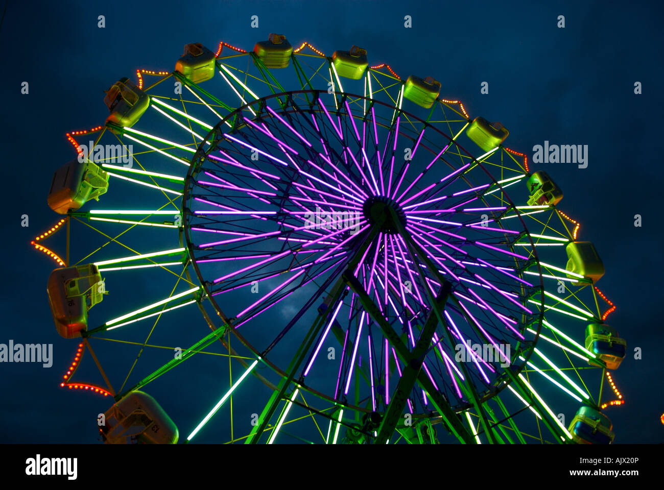 Carnival ride puyallup fair hi-res stock photography and images - Alamy