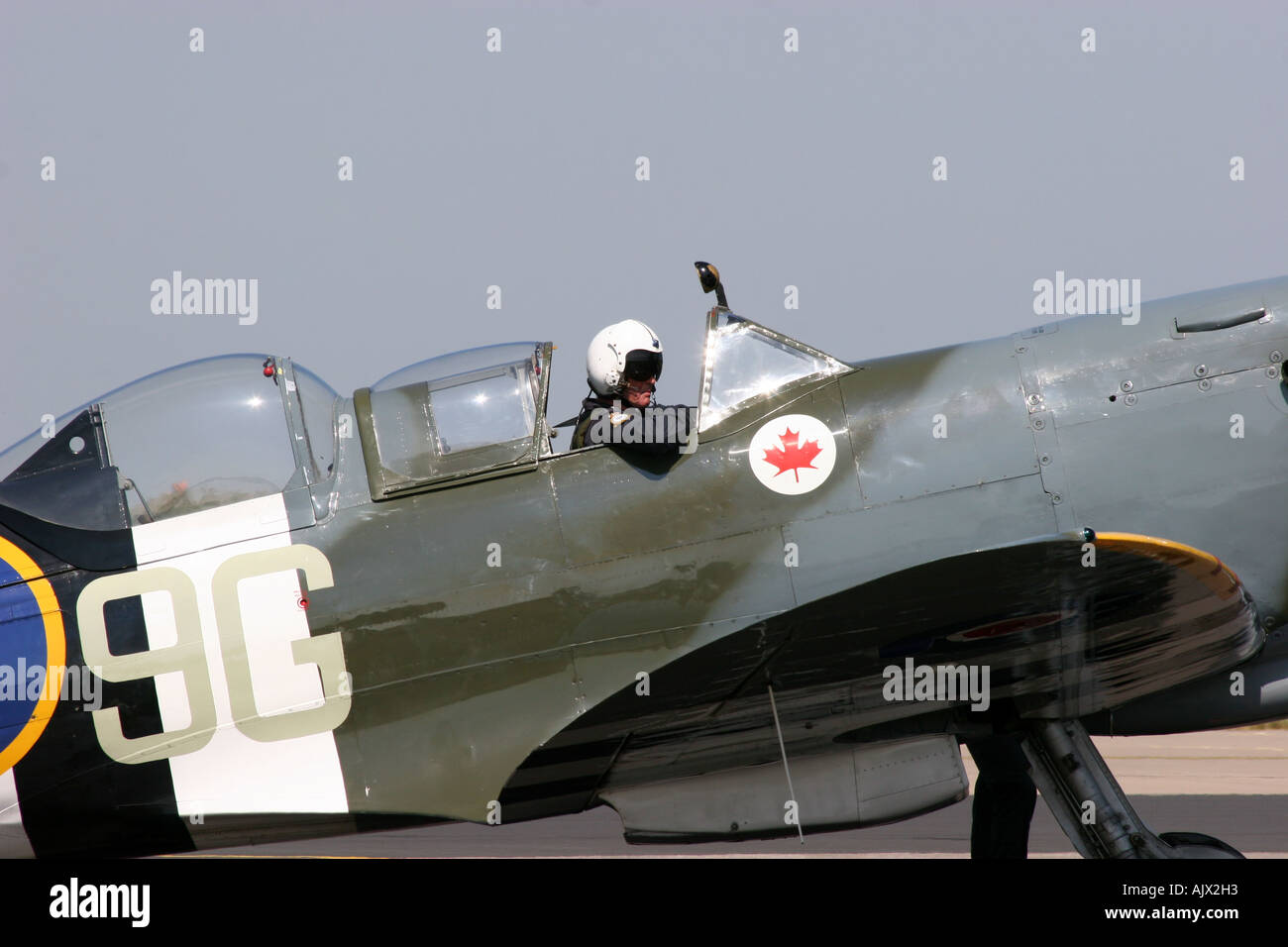 Paul Day in privately owned Spitfire Tr.9 MJ627 Stock Photo - Alamy