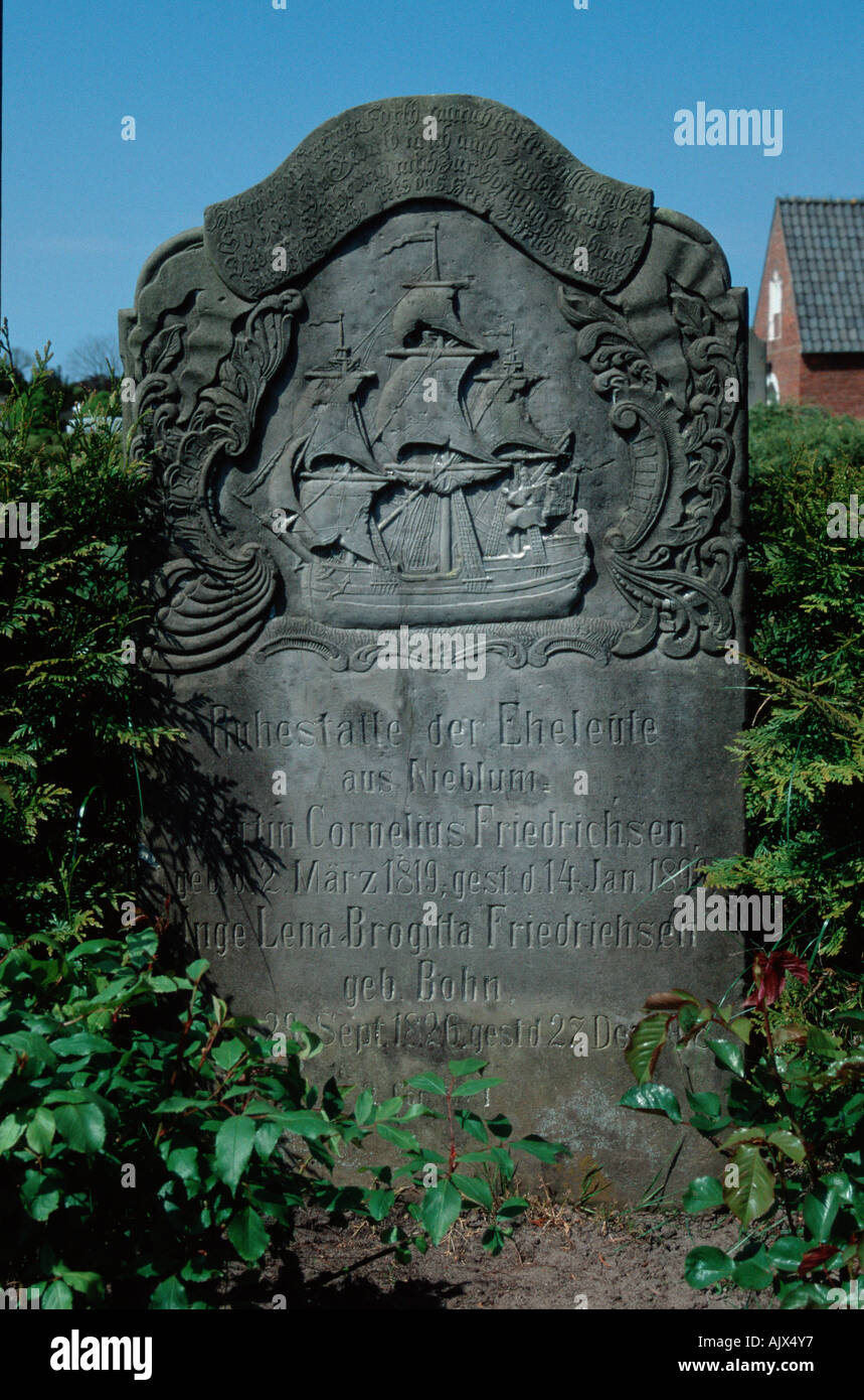 Gravestone / Tombstone / Grabstein Stock Photo - Alamy