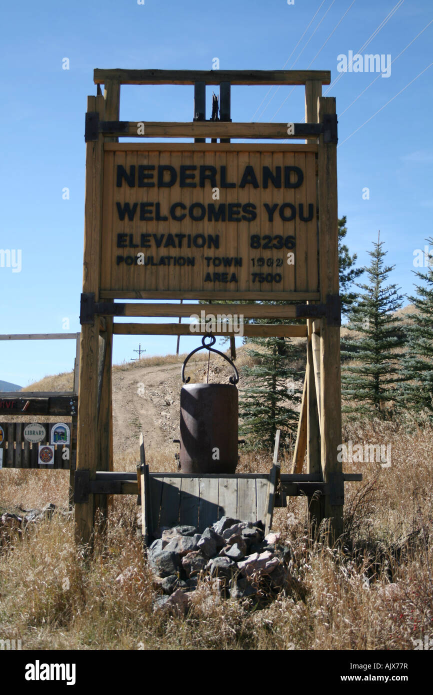 Nederland Colorado welcomes you sign October 2007 Stock Photo - Alamy