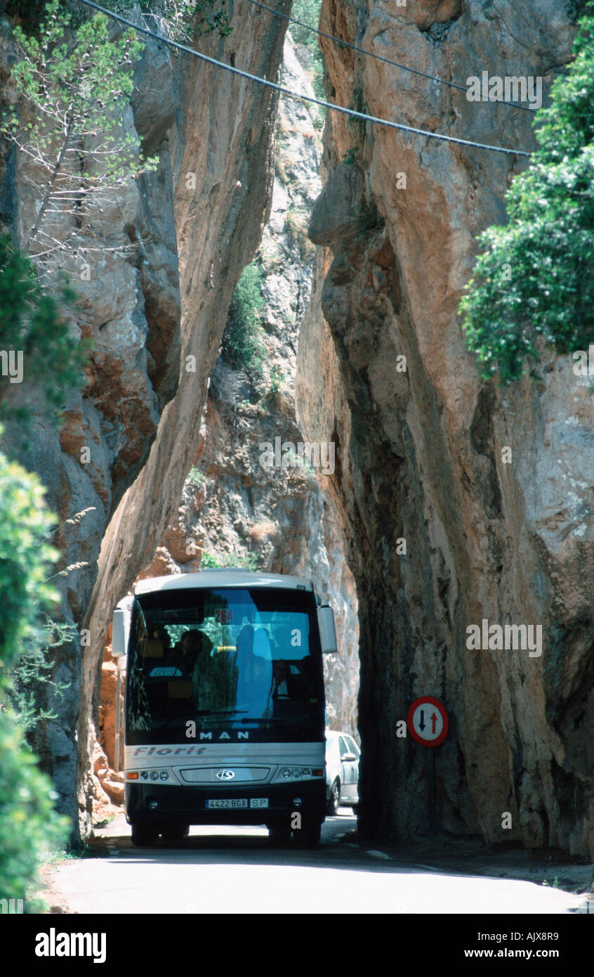 Coach in narrow pass Stock Photo - Alamy