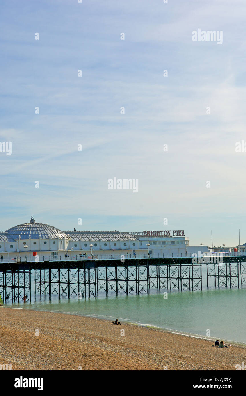 Brighton pier and beach Stock Photo - Alamy