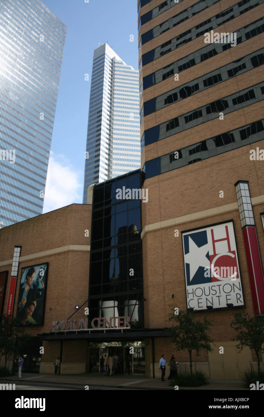 Mall exterior texas hi-res stock photography and images - Alamy