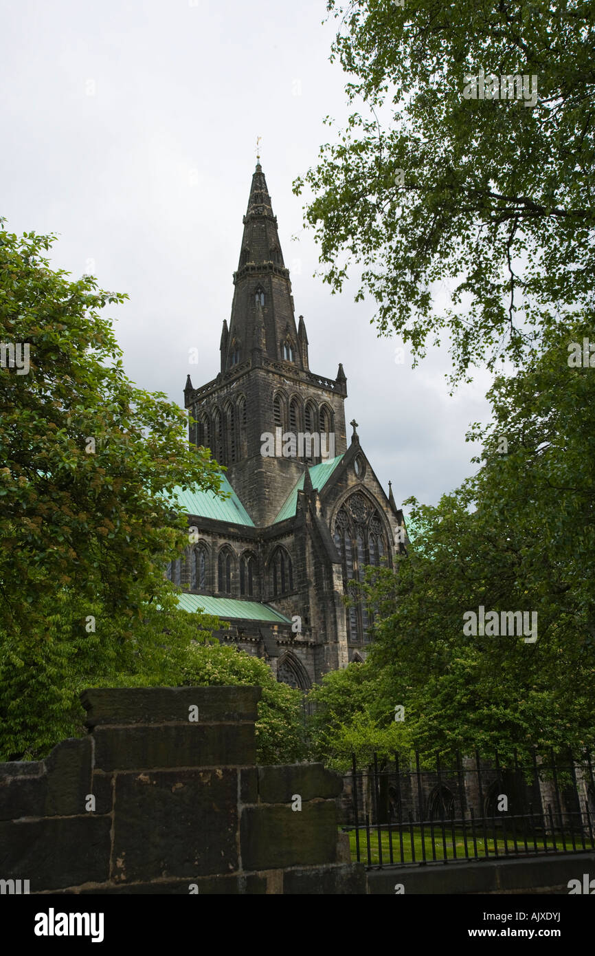 Glasgow Cathedral Glasgow Scotland from the side exterior Stock Photo ...