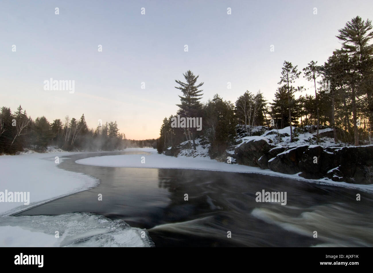 Cold icy rivers hi-res stock photography and images - Alamy