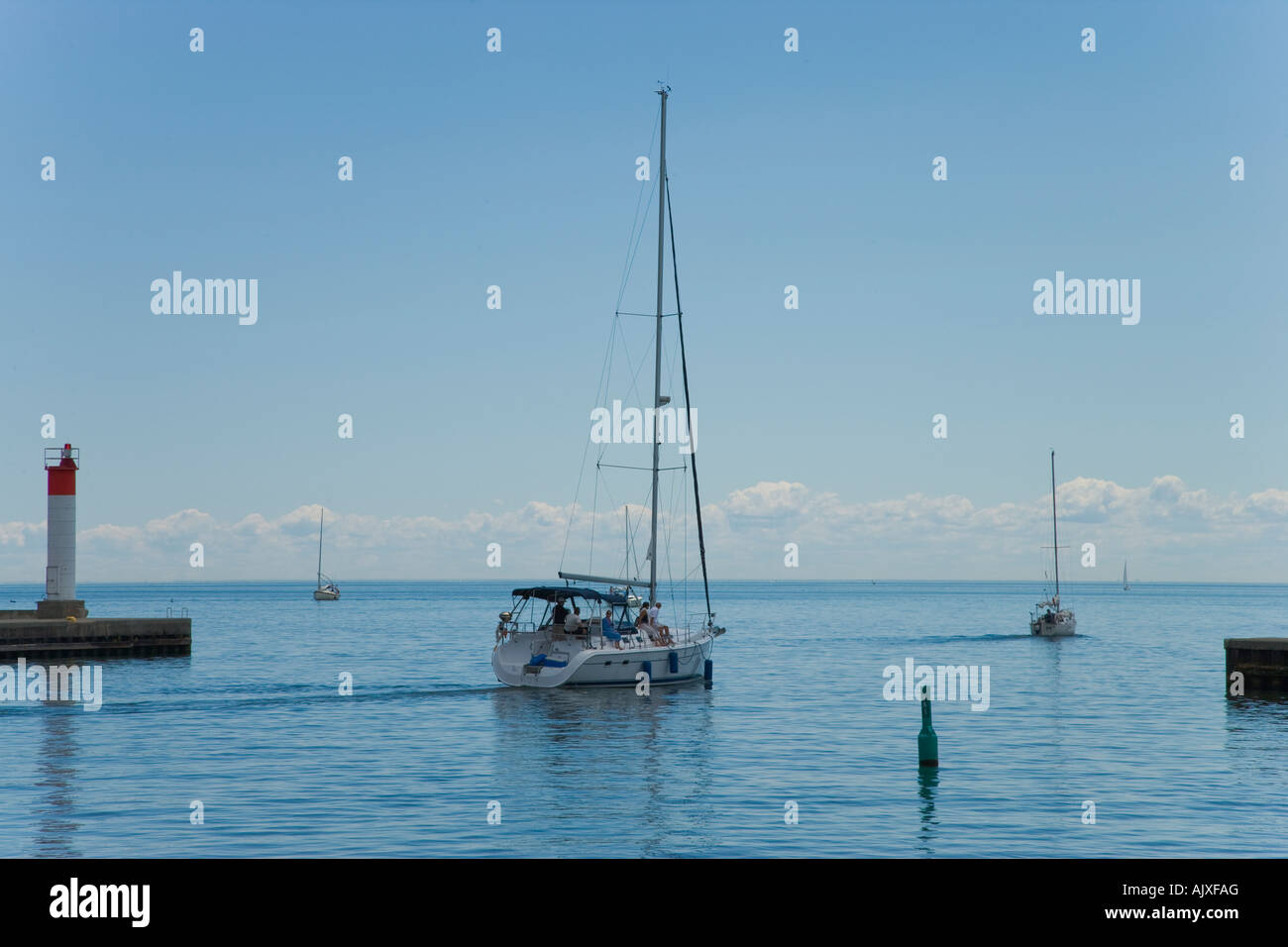 Bronte Harbour High Resolution Stock Photography and Images - Alamy