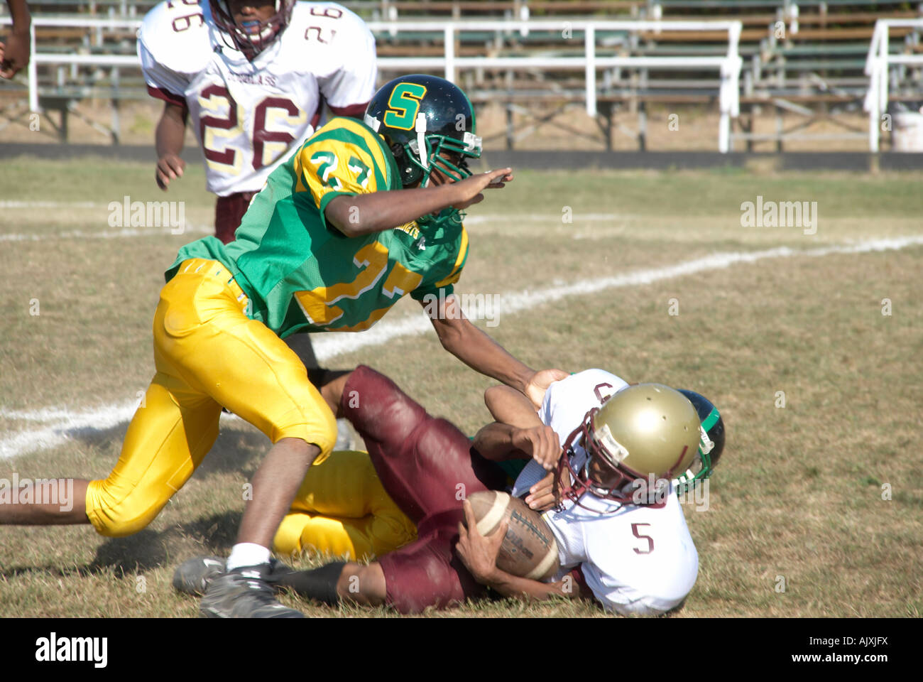 teens, high school, ballgame, sports,ball, teenagers, play, playing ...