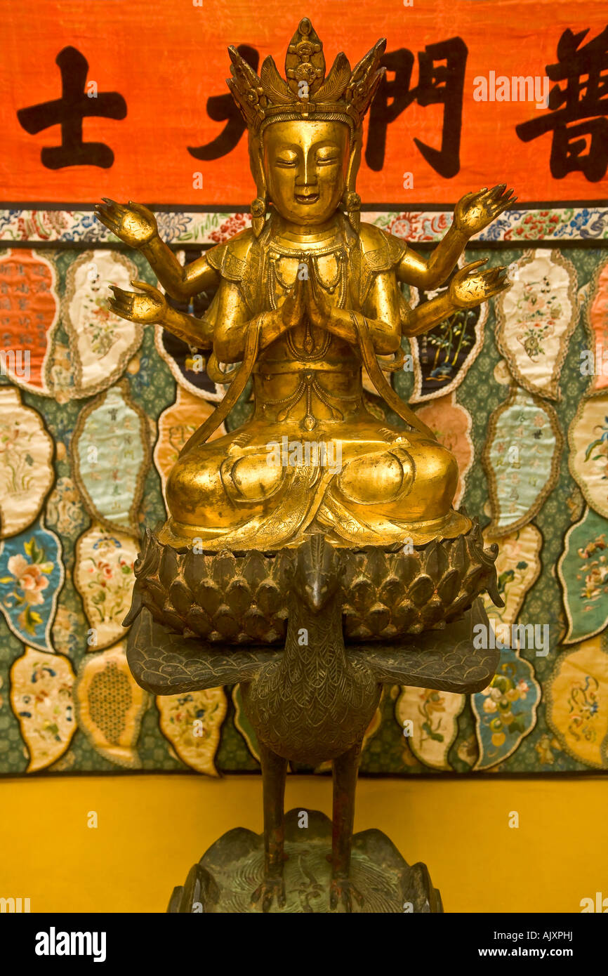 Religious symbol of Buddhism Stock Photo - Alamy