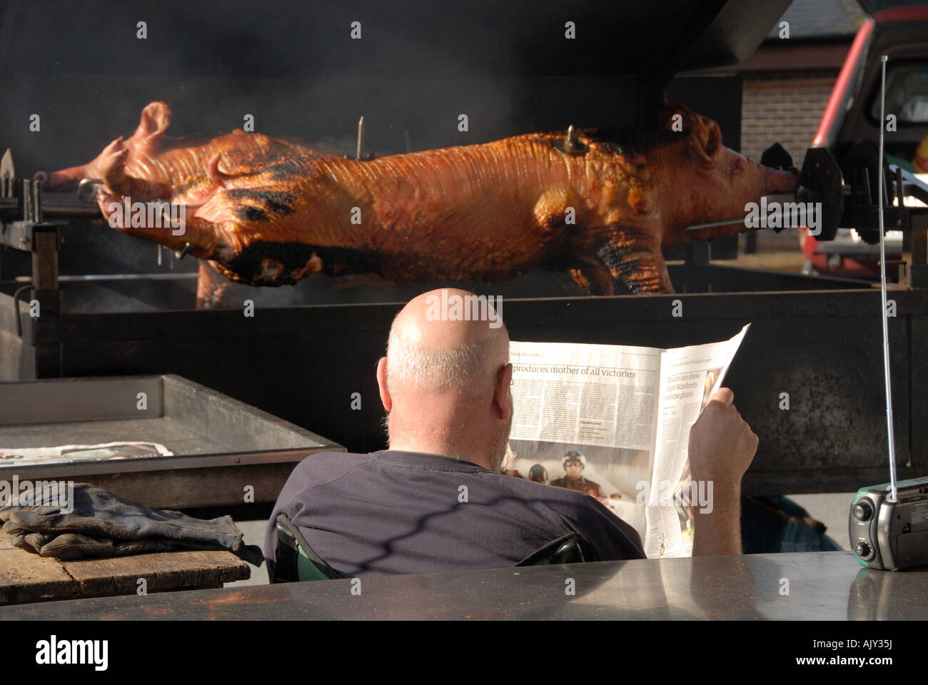 Sussex November 2007 Pig roast for bonfire night Stock Photo - Alamy