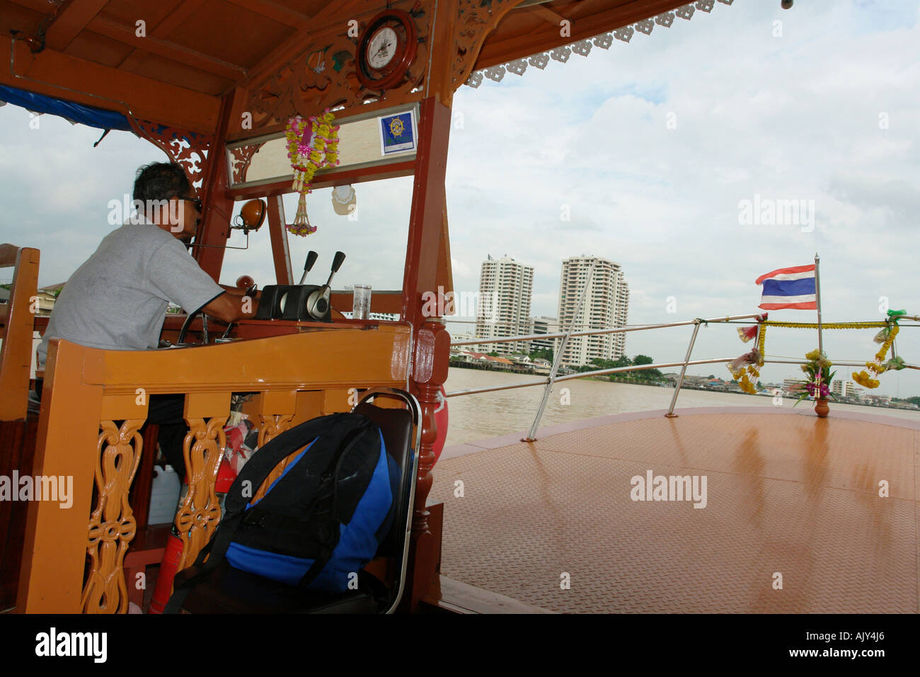 Commander barge hi-res stock photography and images - Alamy