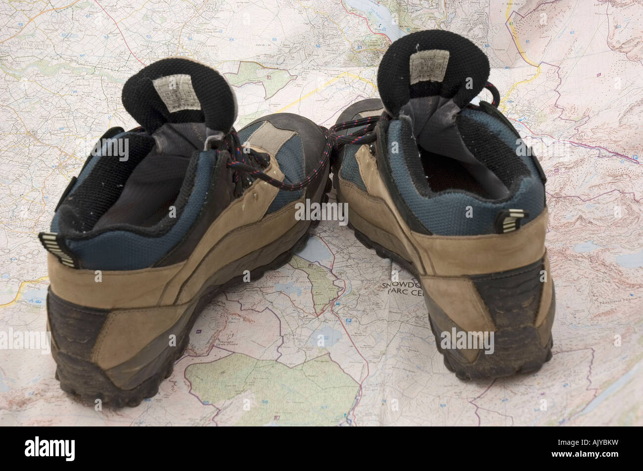 Walking Boots on an Ordnance Survey Map Stock Photo - Alamy