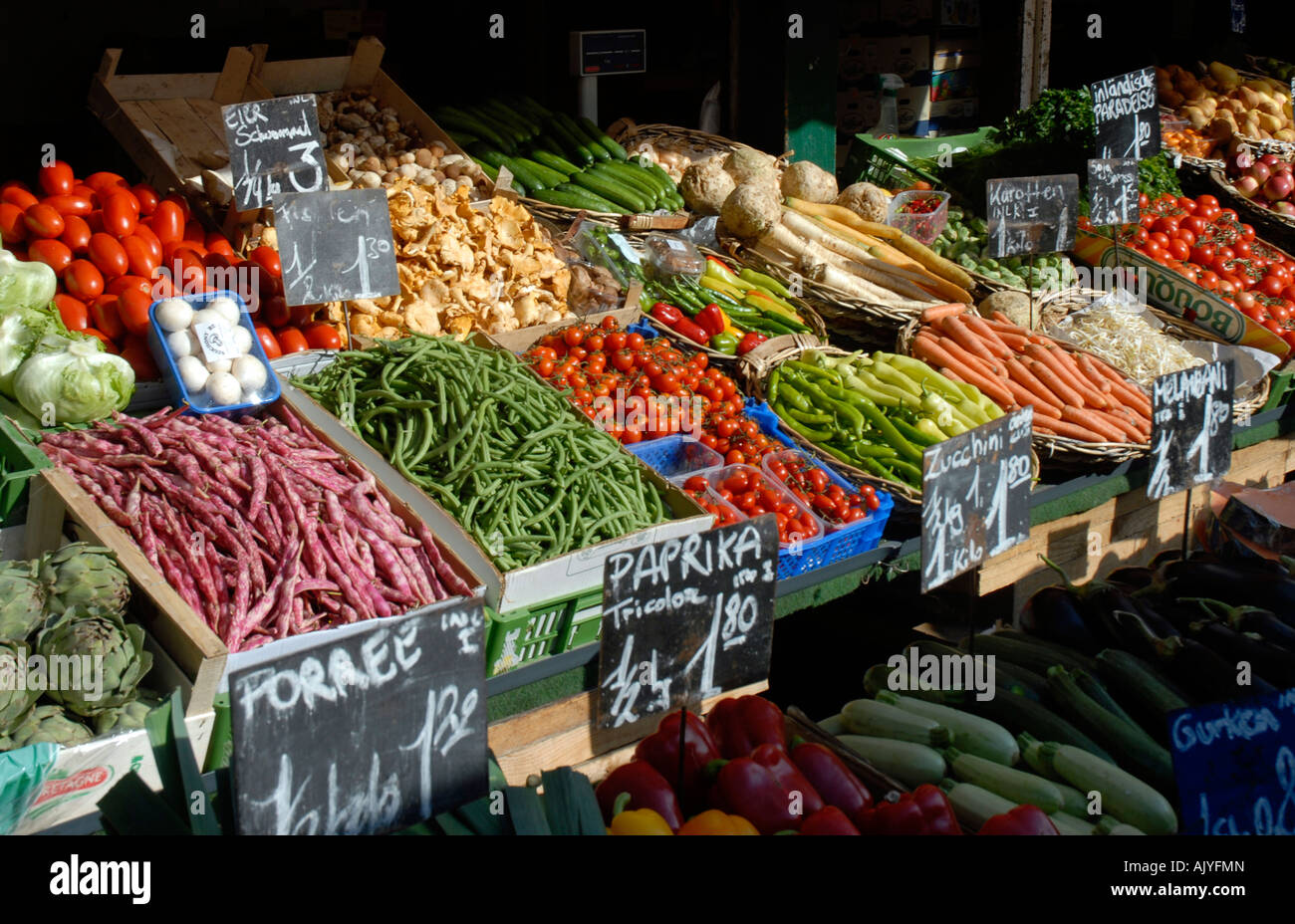 Naschmarkt market stall Vienna Austria Stock Photo - Alamy
