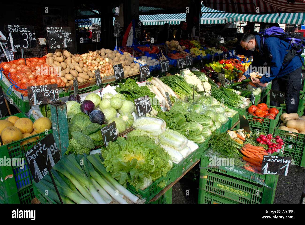 Naschmarkt market stall Vienna Austria Stock Photo - Alamy