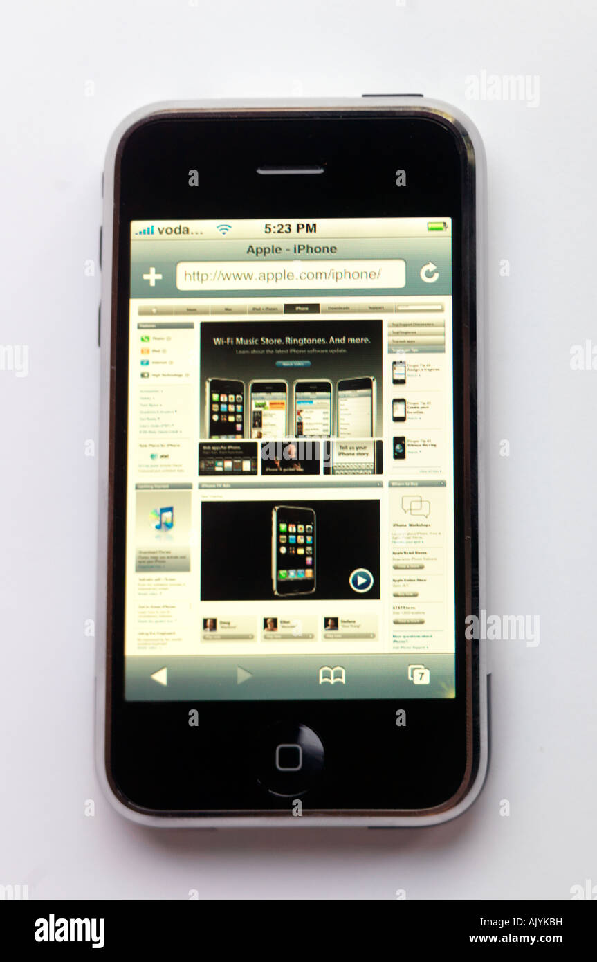 Mobile cell cellular iphone hi-res stock photography and images - Alamy
