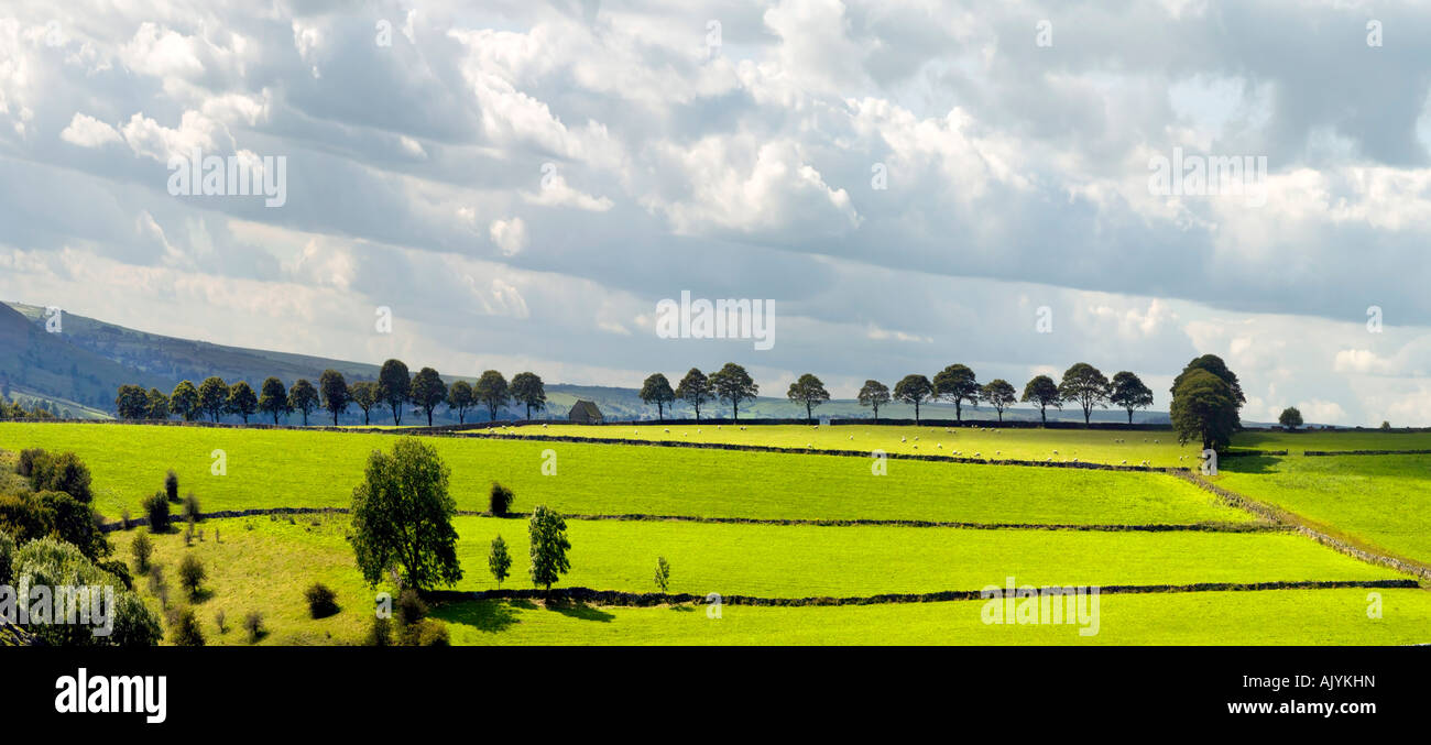 peak district national park derbyshire england uk Stock Photo - Alamy