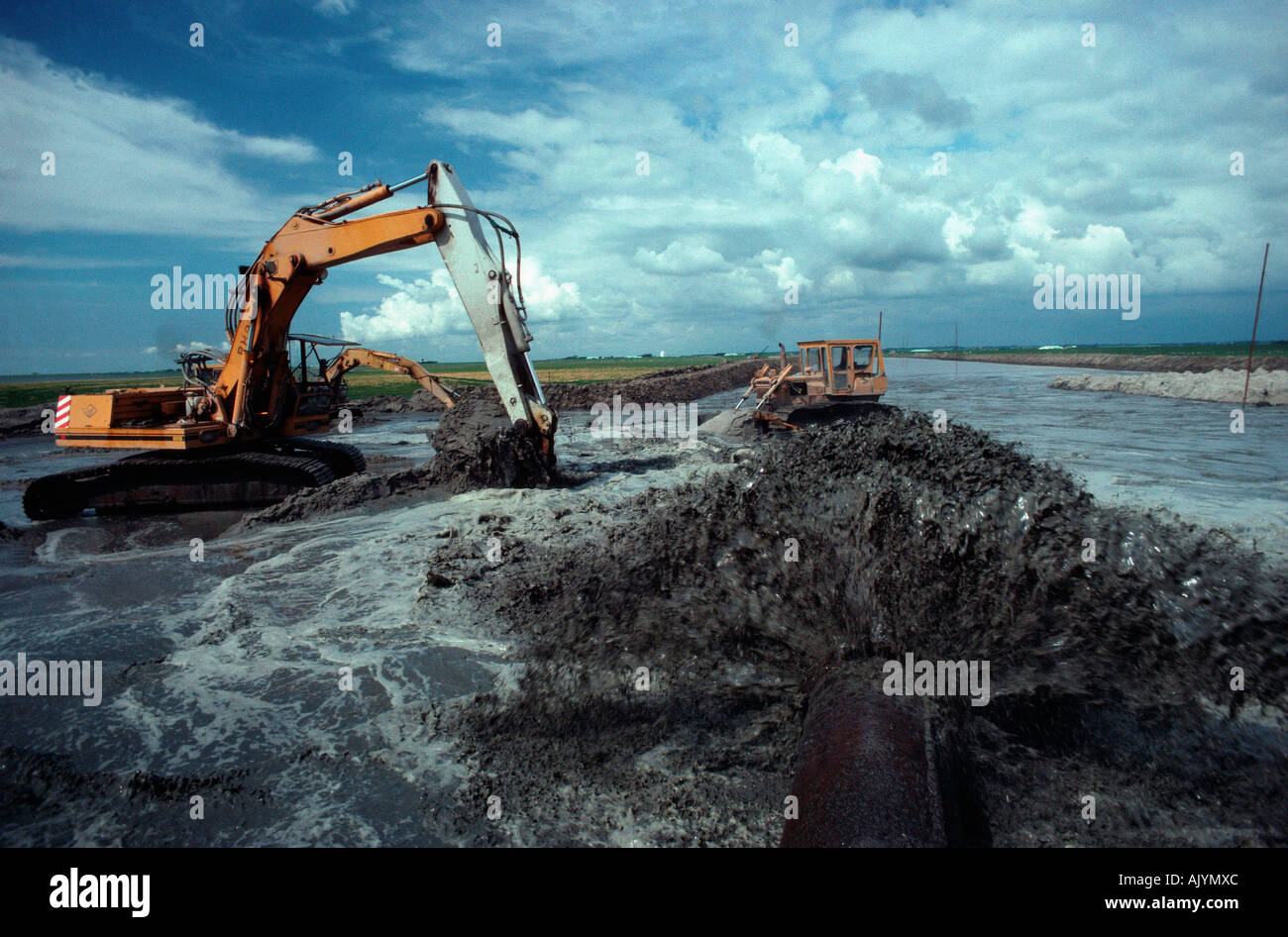 Dike construction / Deichbau Stock Photo - Alamy