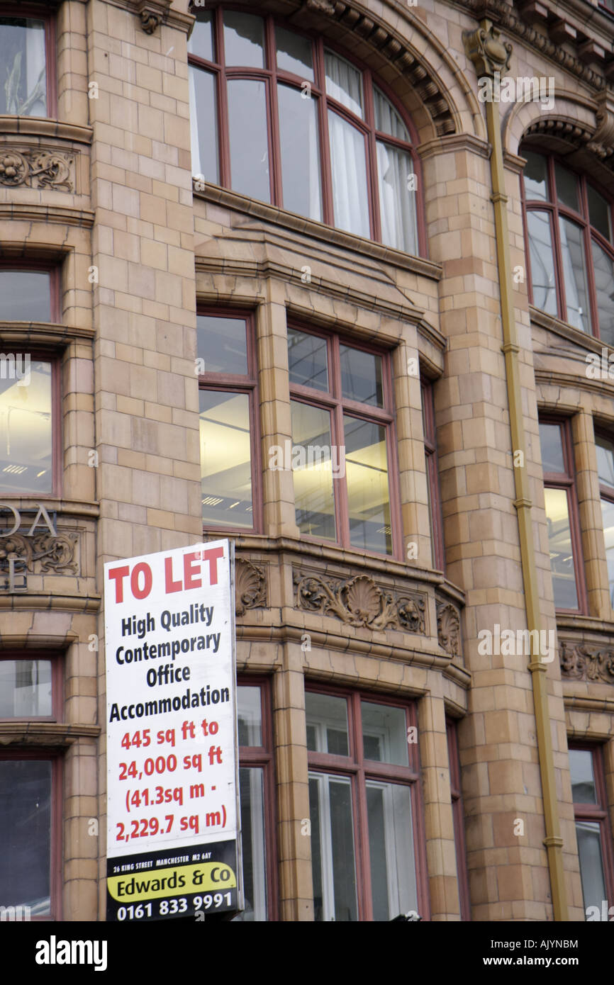 Rent office sign hi-res stock photography and images - Alamy