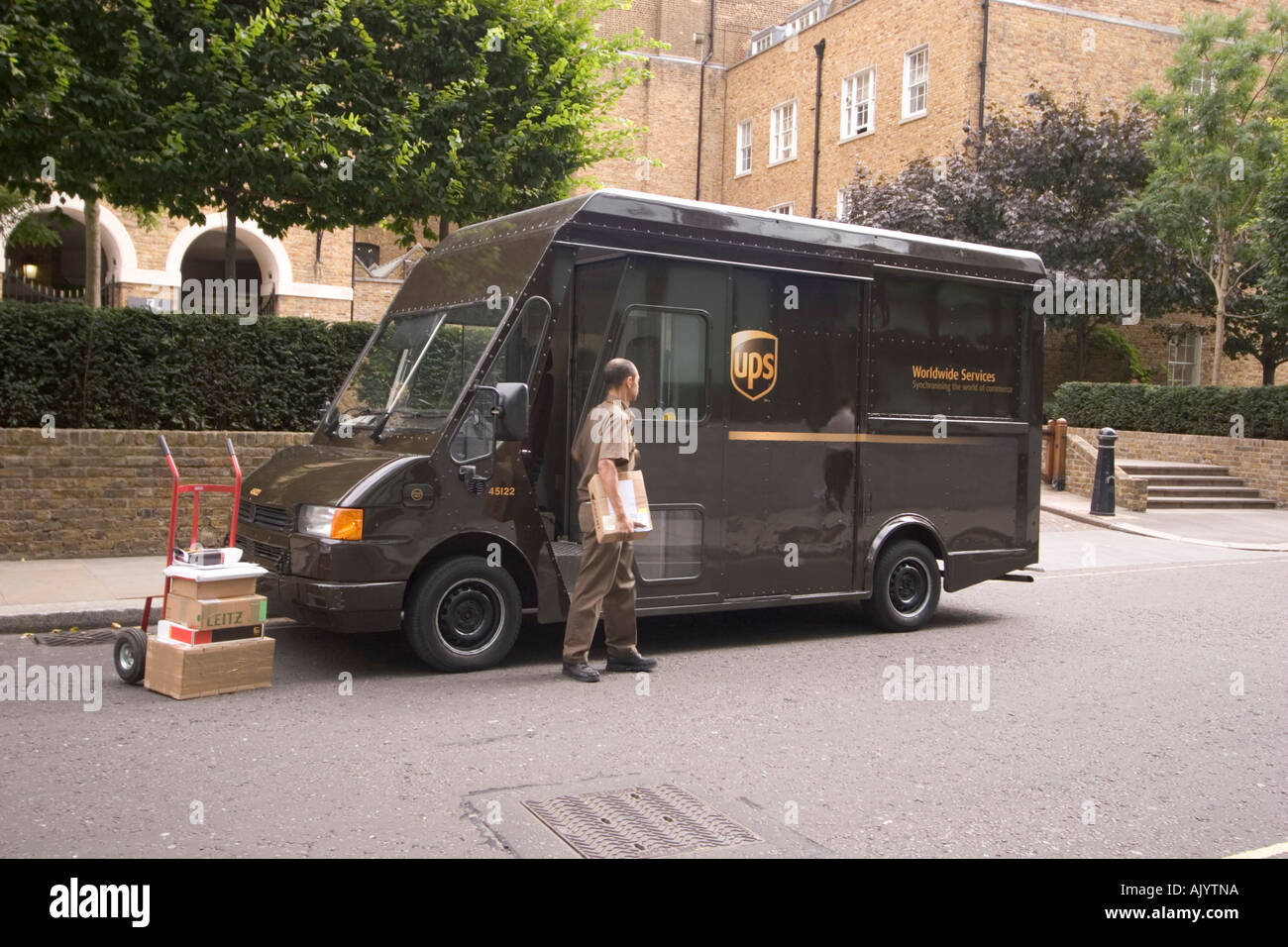 Ups parcel service van hi-res stock photography and images - Alamy