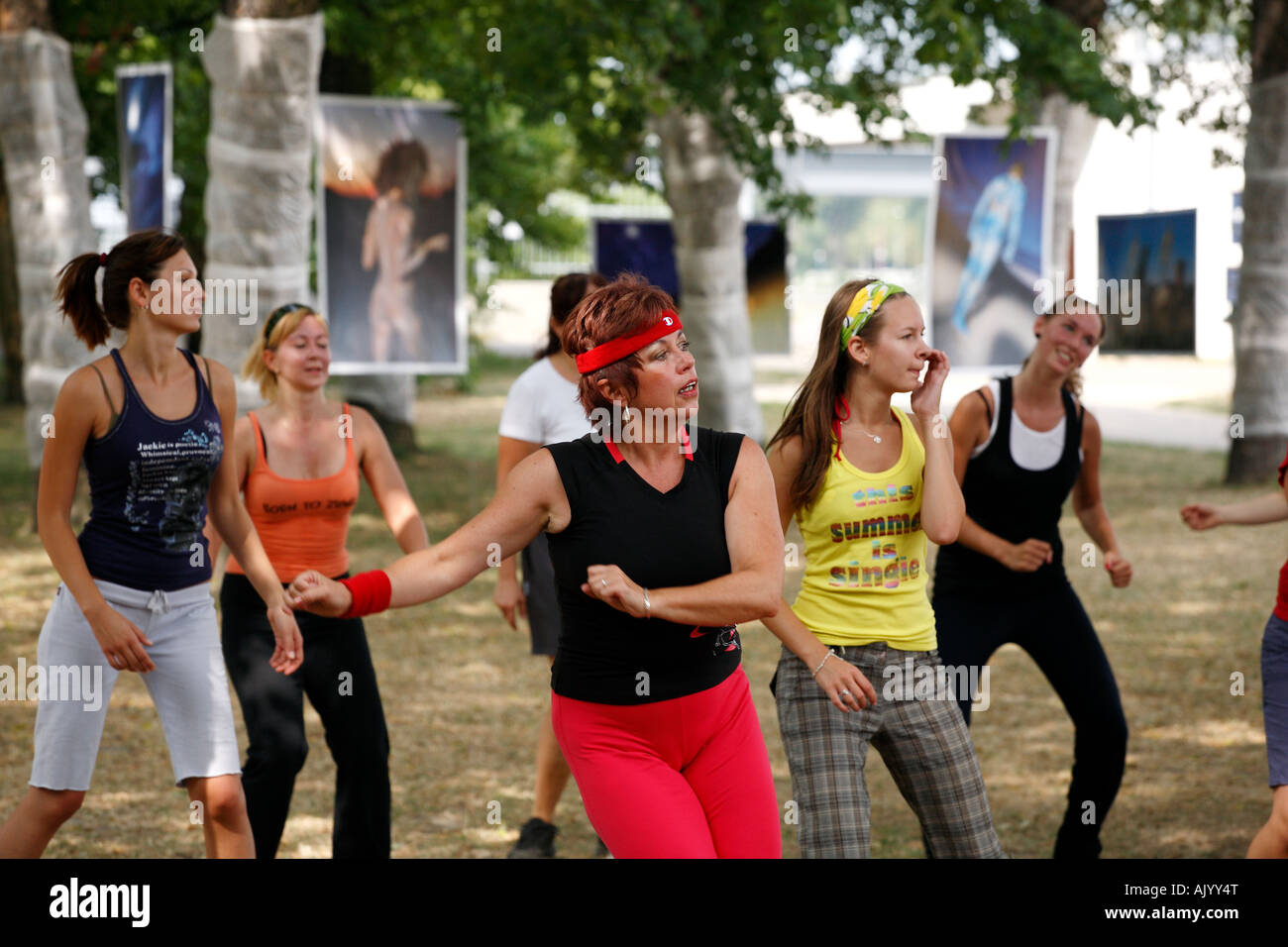 Areobic hi-res stock photography and images - Alamy