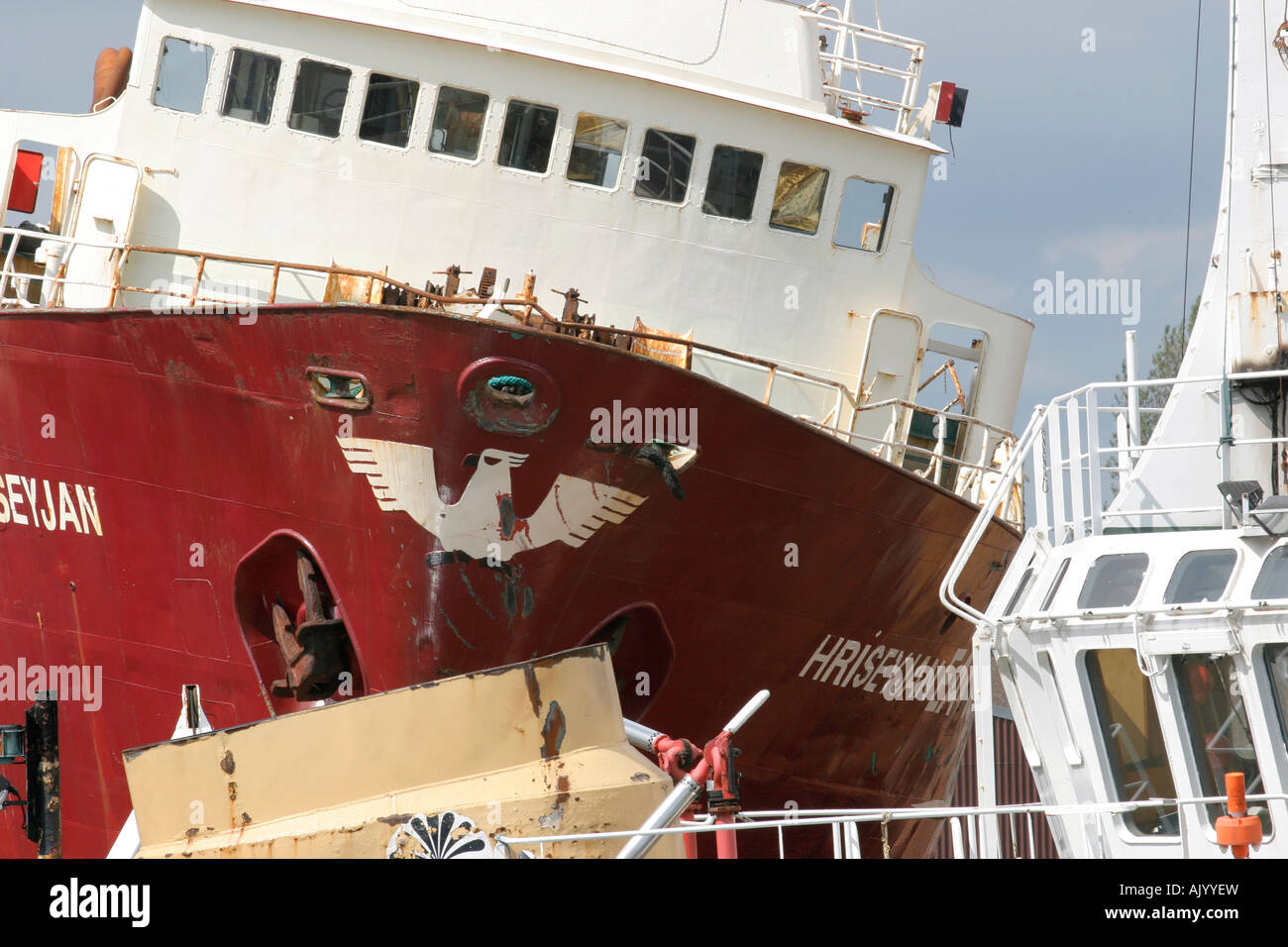 Old ship ready recycling process hi-res stock photography and images ...