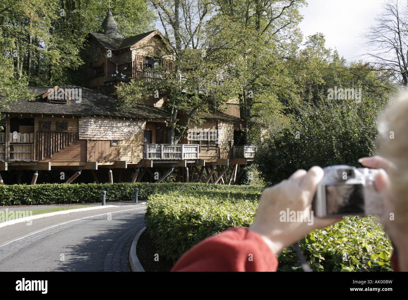 Treehouse Restaurant Alnwick Garden High Resolution Stock Photography ...
