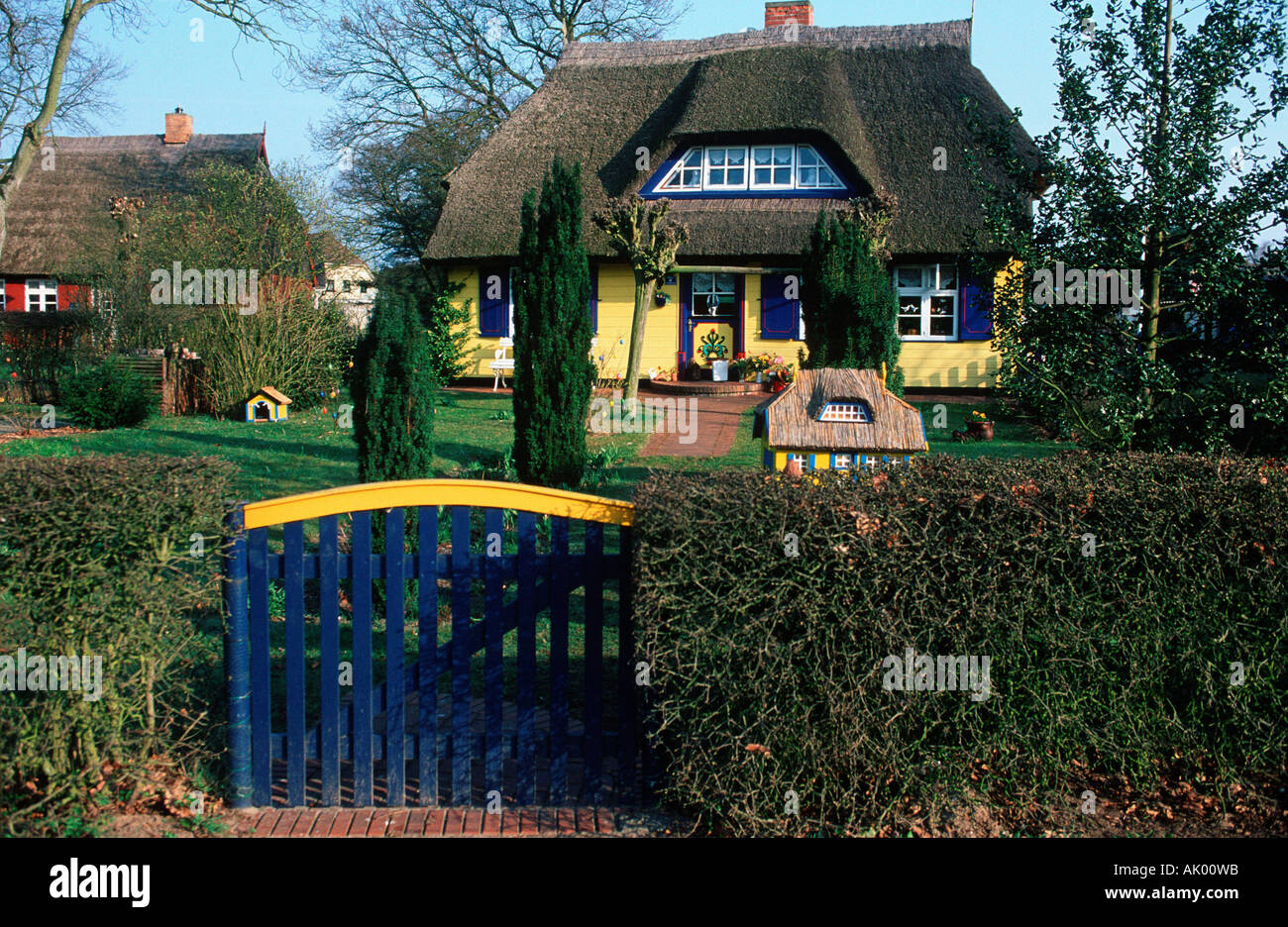 Born house hi-res stock photography and images - Alamy