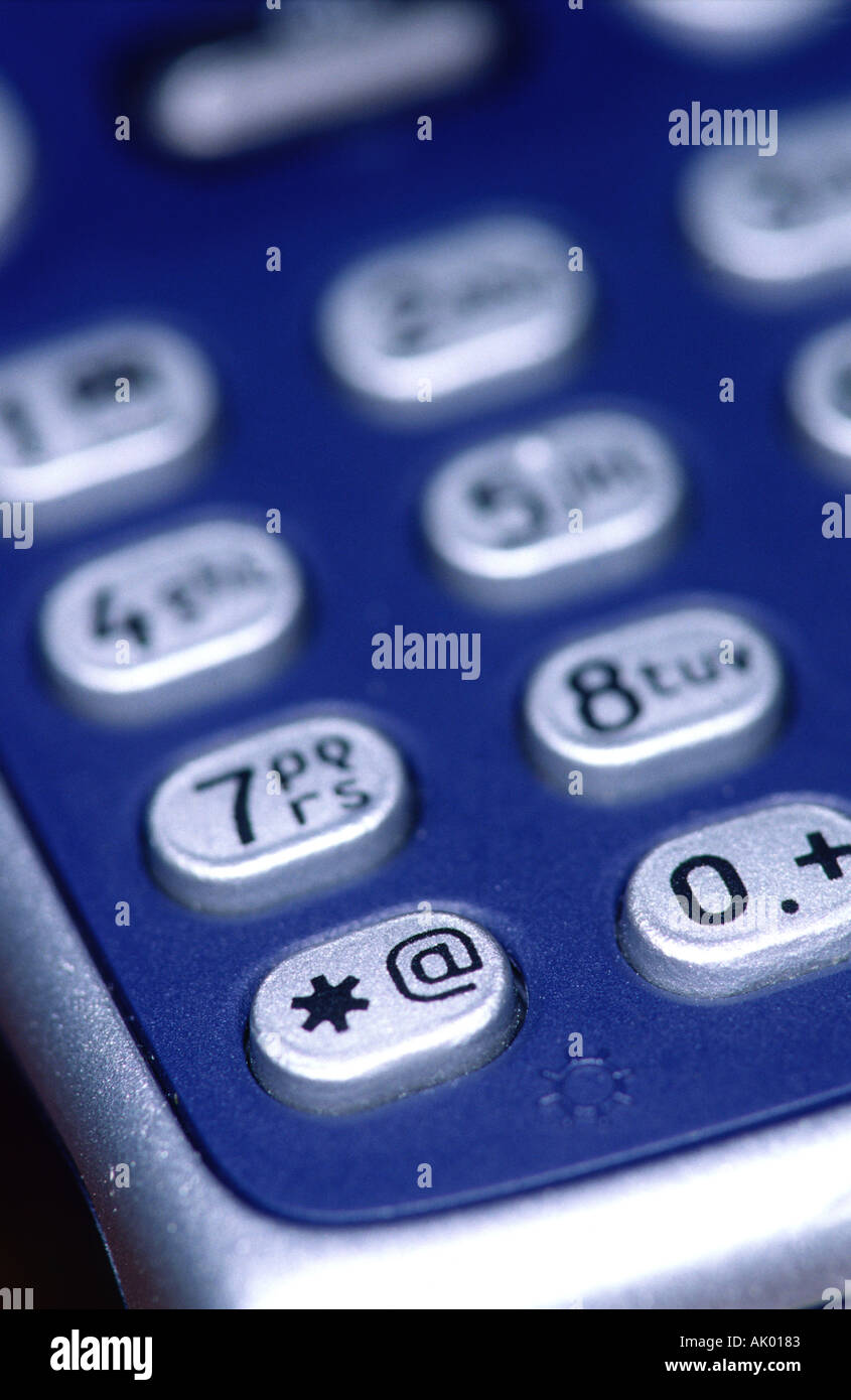 Mobile phone email symbol hi-res stock photography and images - Alamy