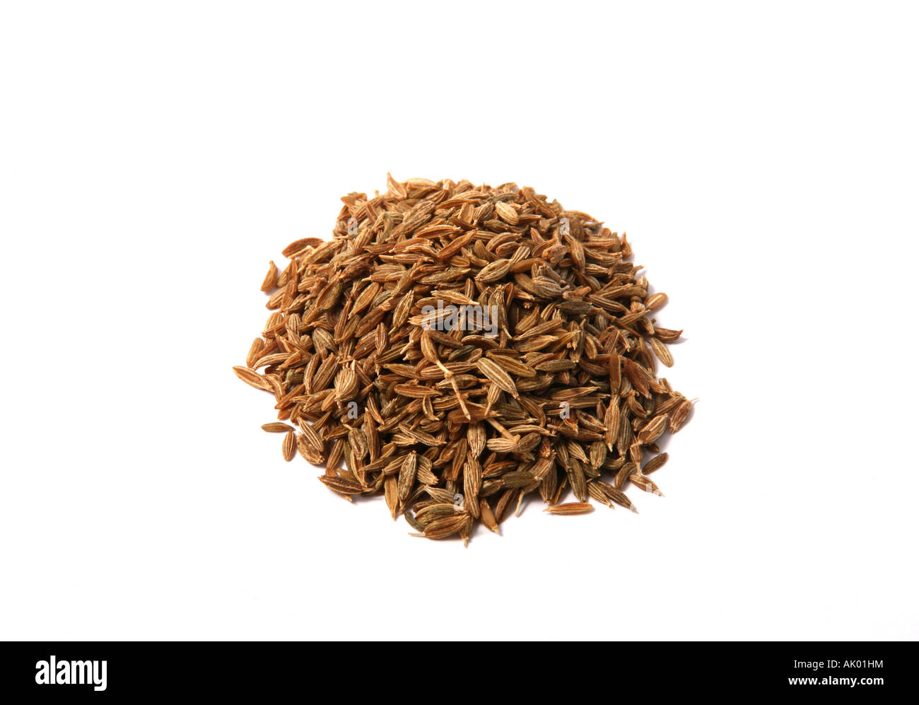 Dried cumin (Cuminum cyminum) seeds cut-out Stock Photo - Alamy