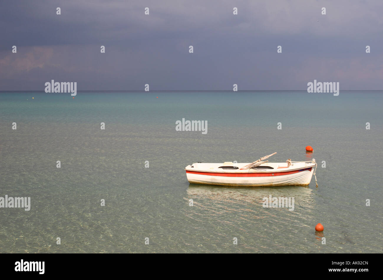 Greek rowing boat hi-res stock photography and images - Alamy