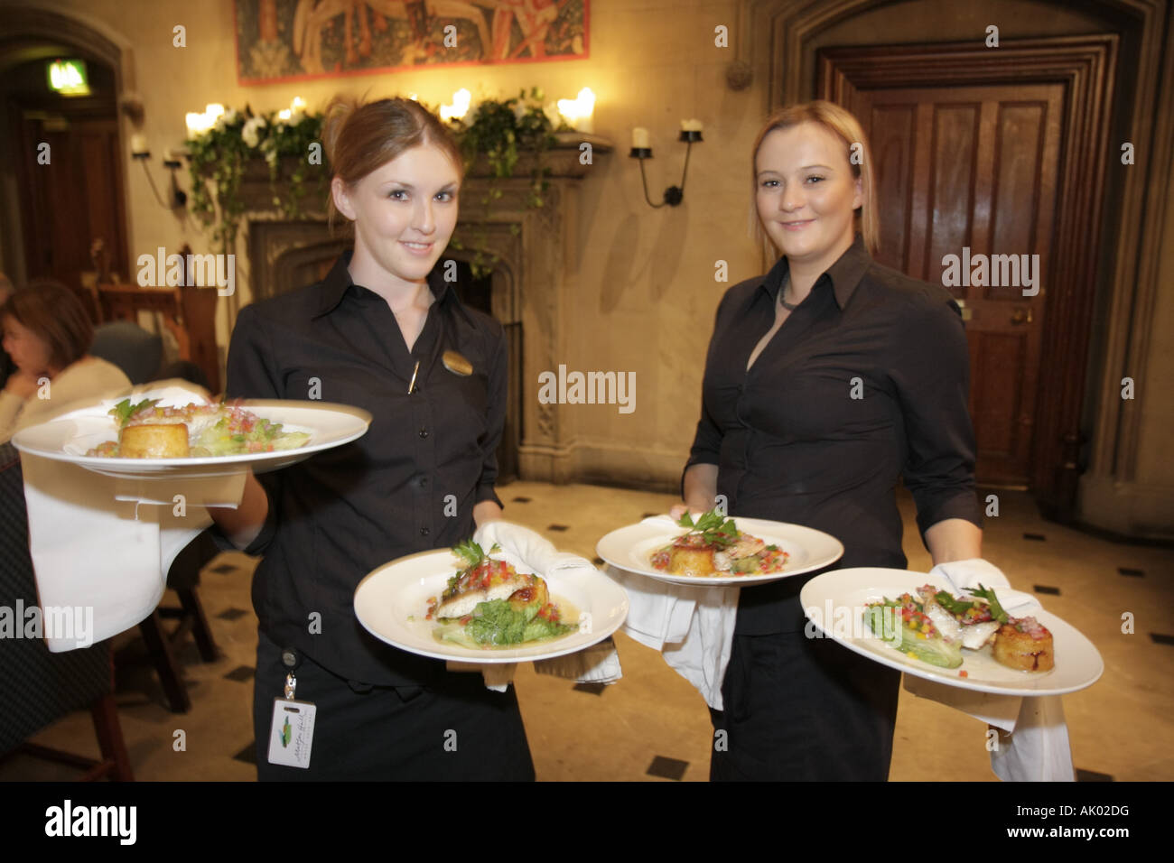 Cafe uk interior waitress hi-res stock photography and images - Alamy