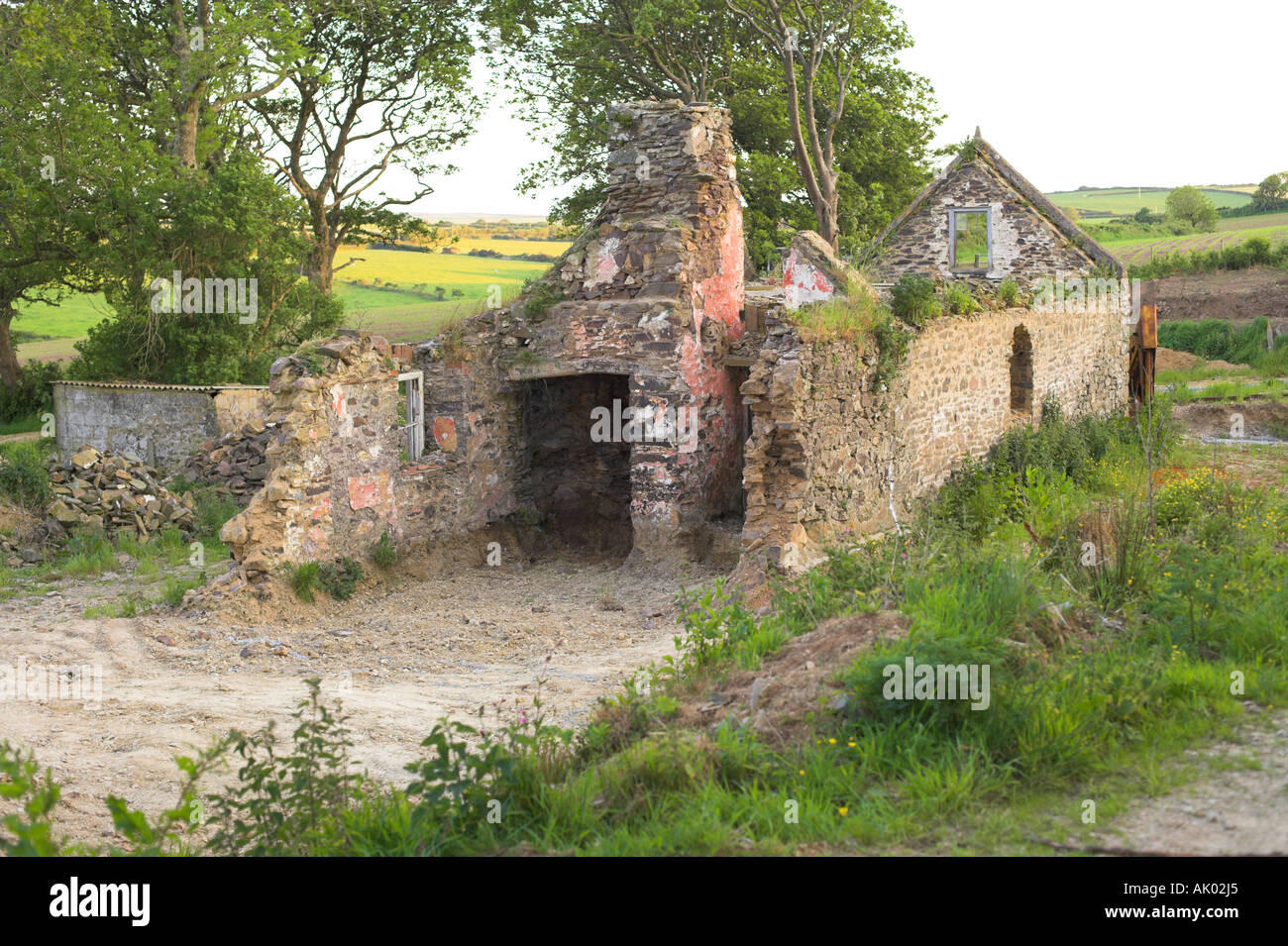 Chimneybreast hi-res stock photography and images - Alamy