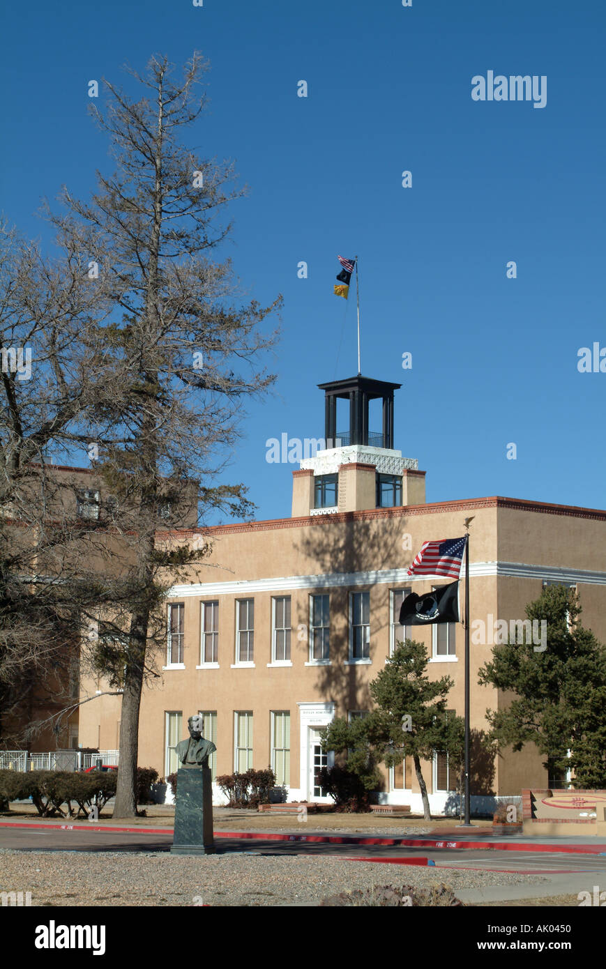 The Old State Capitol Building Santa Fe New Mexico United States ...