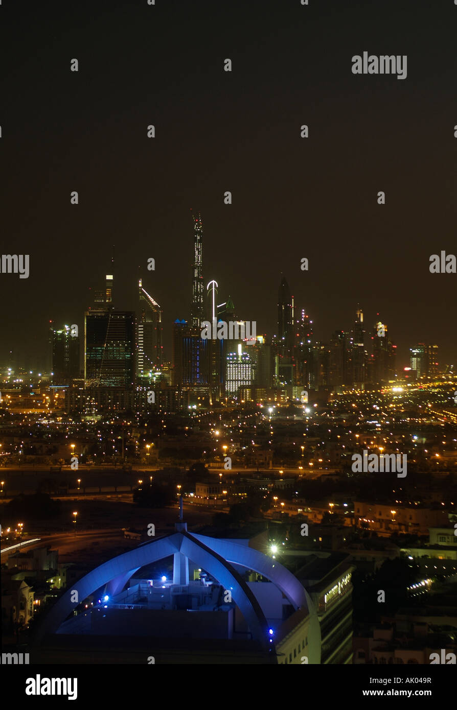 Dubai at night Stock Photo - Alamy