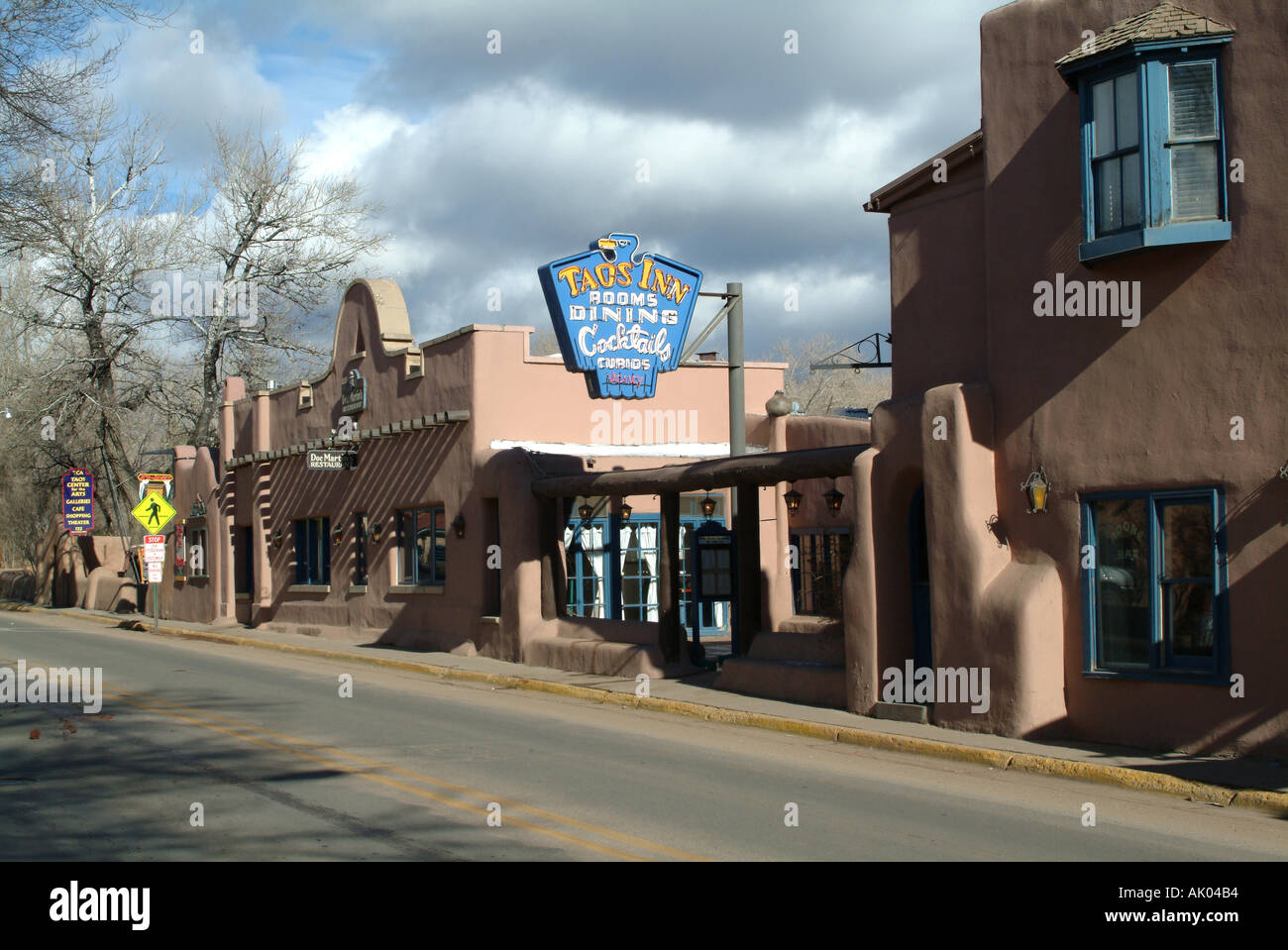 Taos Inn and Adobe Bar Paseo del Pueblo Taos New Mexico Stock Photo - Alamy