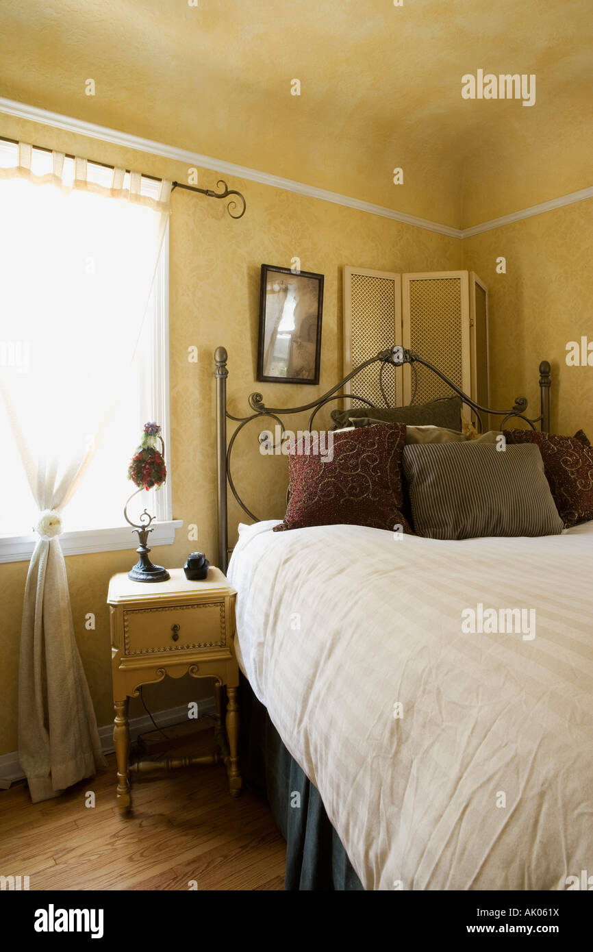 Soft lit bedroom hi-res stock photography and images - Alamy